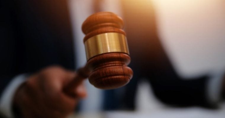 Who Will Regulate Online Gambling in Alberta, Canada?